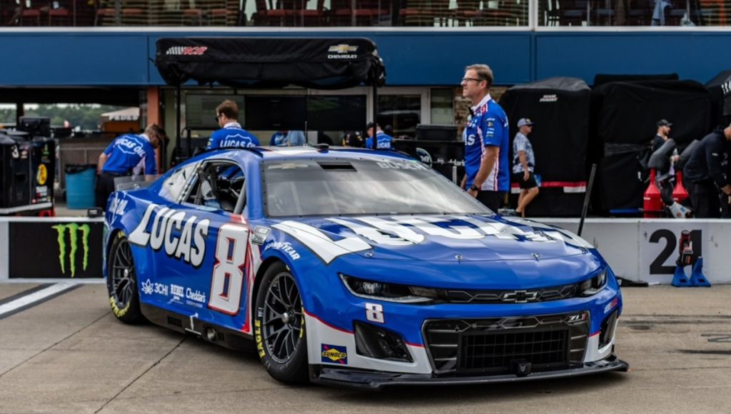 Lucas Oil’s Iconic Paint Scheme Returns to RCR’s No. 8 Chevrolet for ...